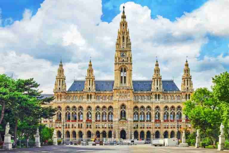 Vienna City Hall & City Hall Square: Events, Tours & Tips